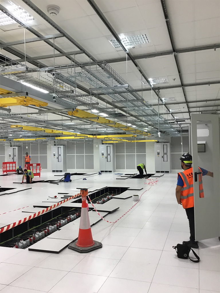 LCF Elektro GmbH | Elektriker für Rechenzentren | Data Centre ...